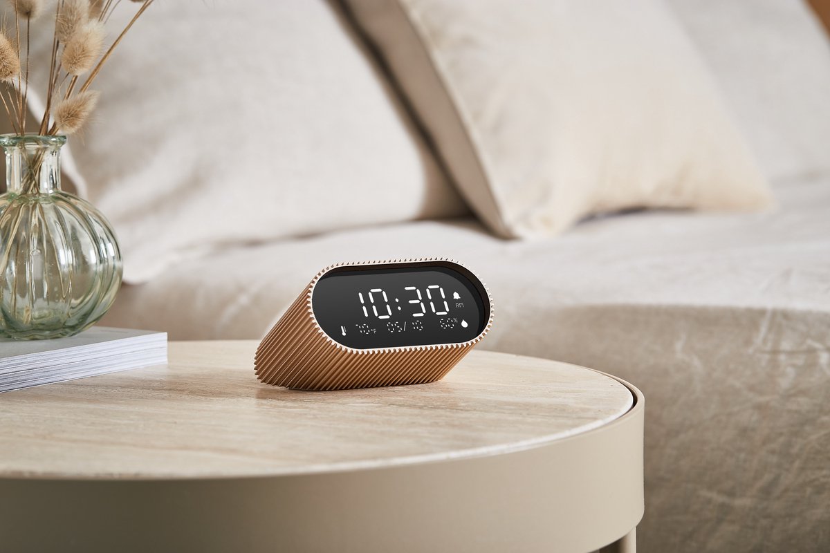 Lexon Alarmklok Ray Vivid Gold - 9x7.4x4.4 cm - LCD - Oplaadbaar met ...