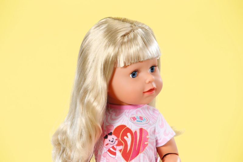 BABY Born Zus van BABY Born blond 43cm Play en Style extra beweegbaar